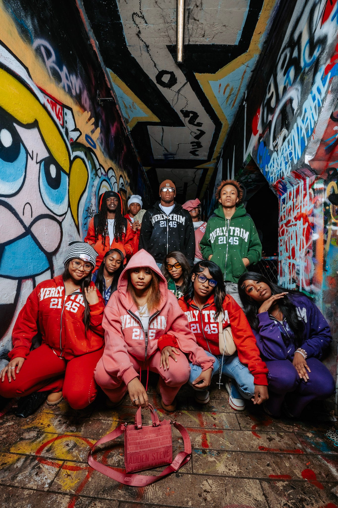 ØV€ŘŁ¥ ŦŘƗΜ – Overly Trim